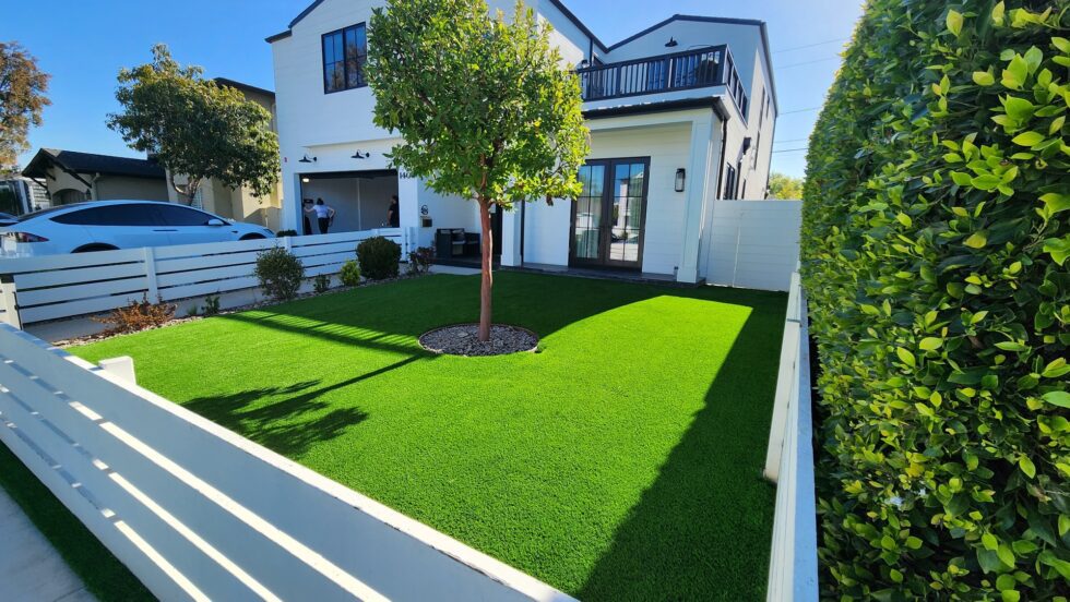 Reasons Why To Choose High Quality Artificial Grass Vs Low Quality ...